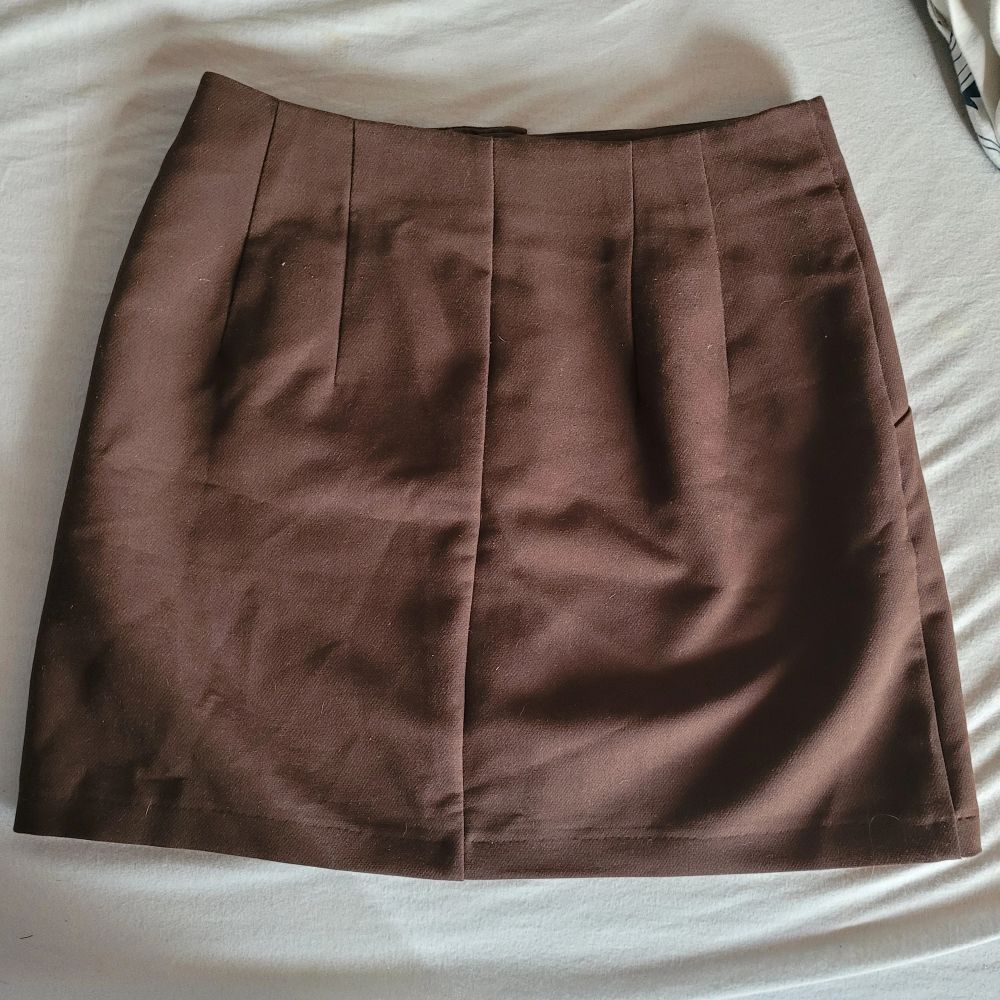 Brun 60-tals kjol - Kjolar | Plick Second Hand