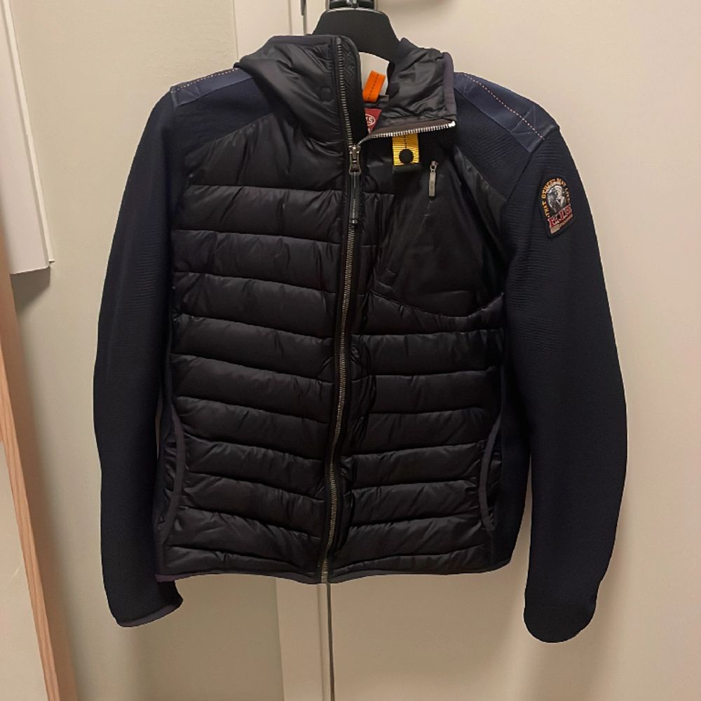 Marinblå Parajumper - Parajumpers | Plick Second Hand