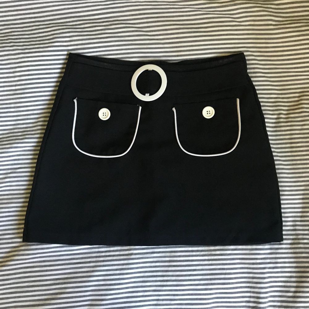 Retro kjol - Kjolar | Plick Second Hand