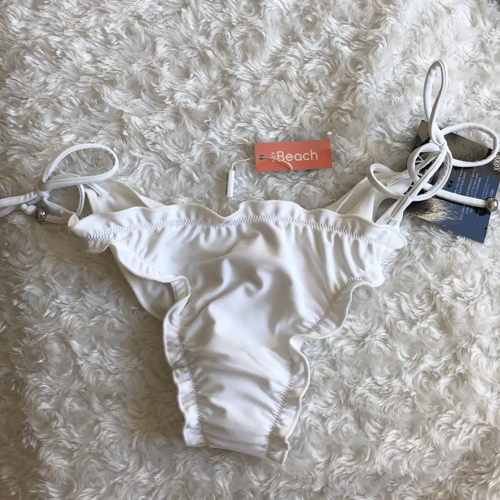 Vit Ruffle Brazilian Panty | Nelly