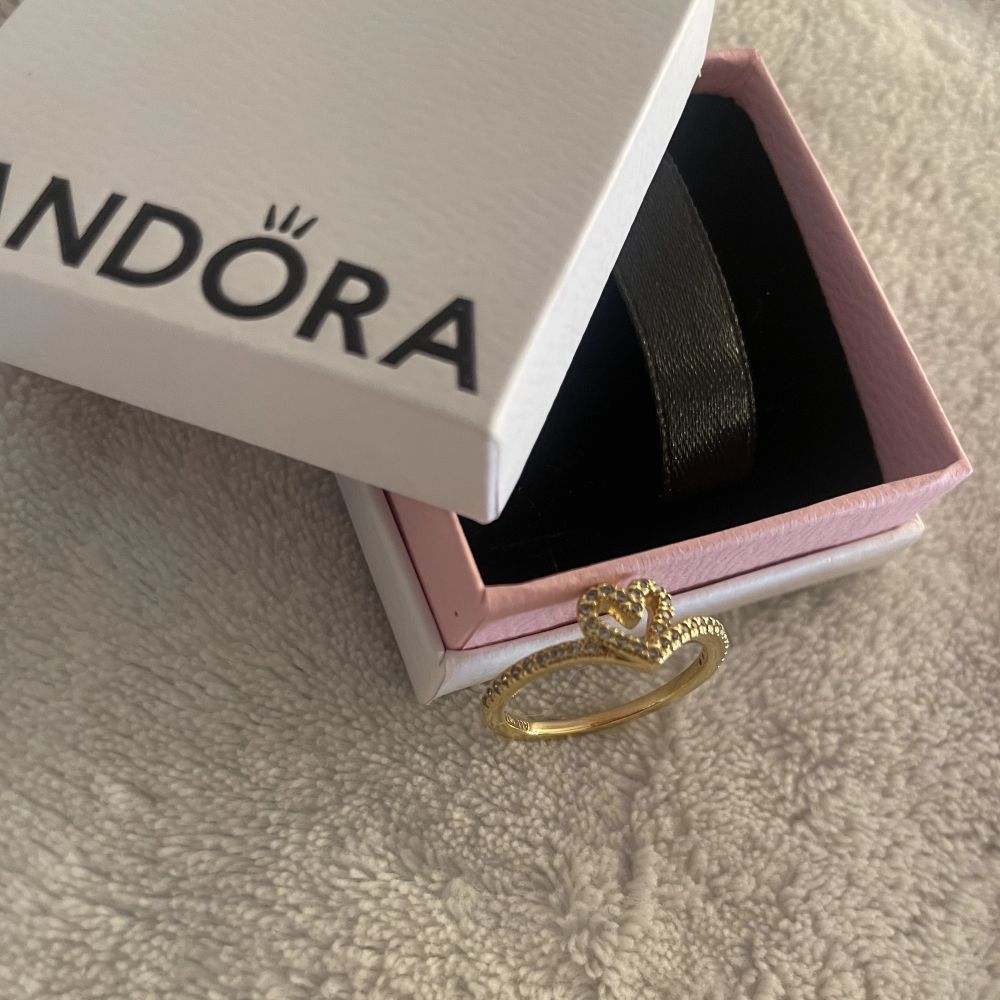 Guld Pandora ring guld - Pandora | Plick Second Hand