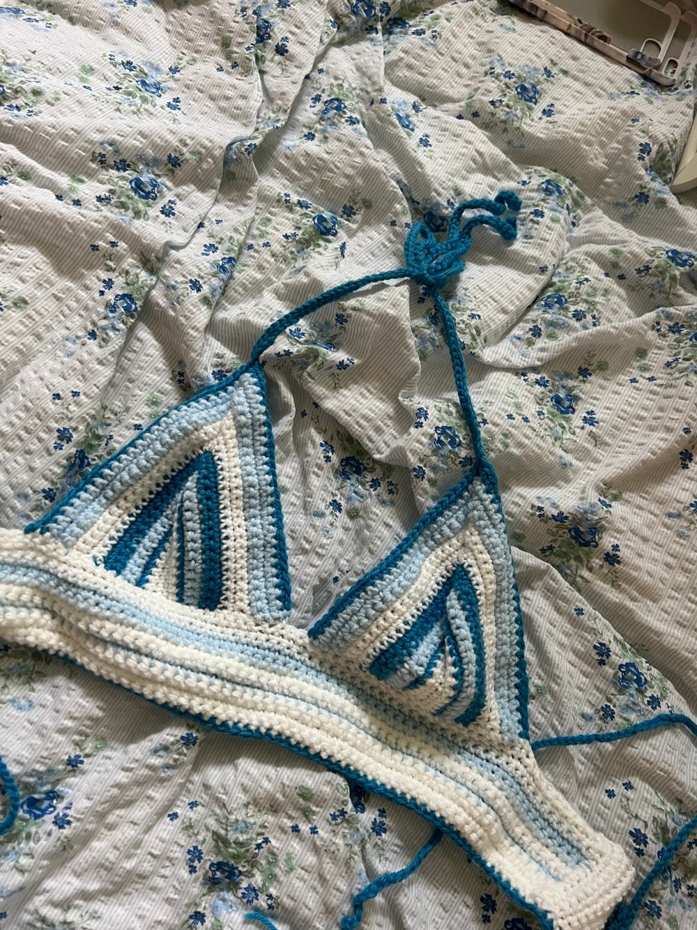 Blå Virkad topp - | Plick Second Hand